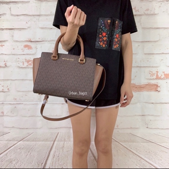 Michael Kors | Bags | Michael Kors Selma Medium Satchel | Poshmark